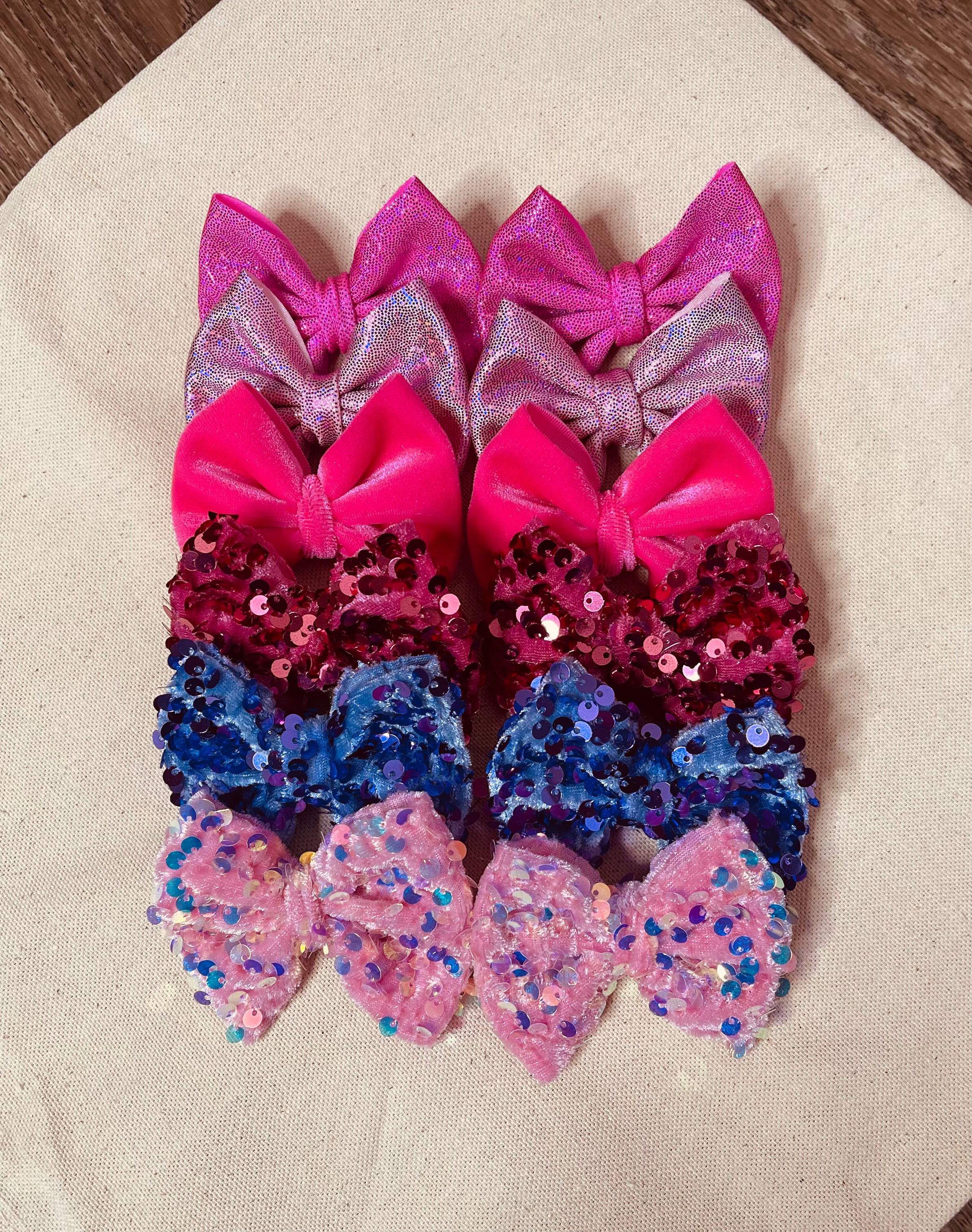 Piggies – Luna’s Bow Boutique